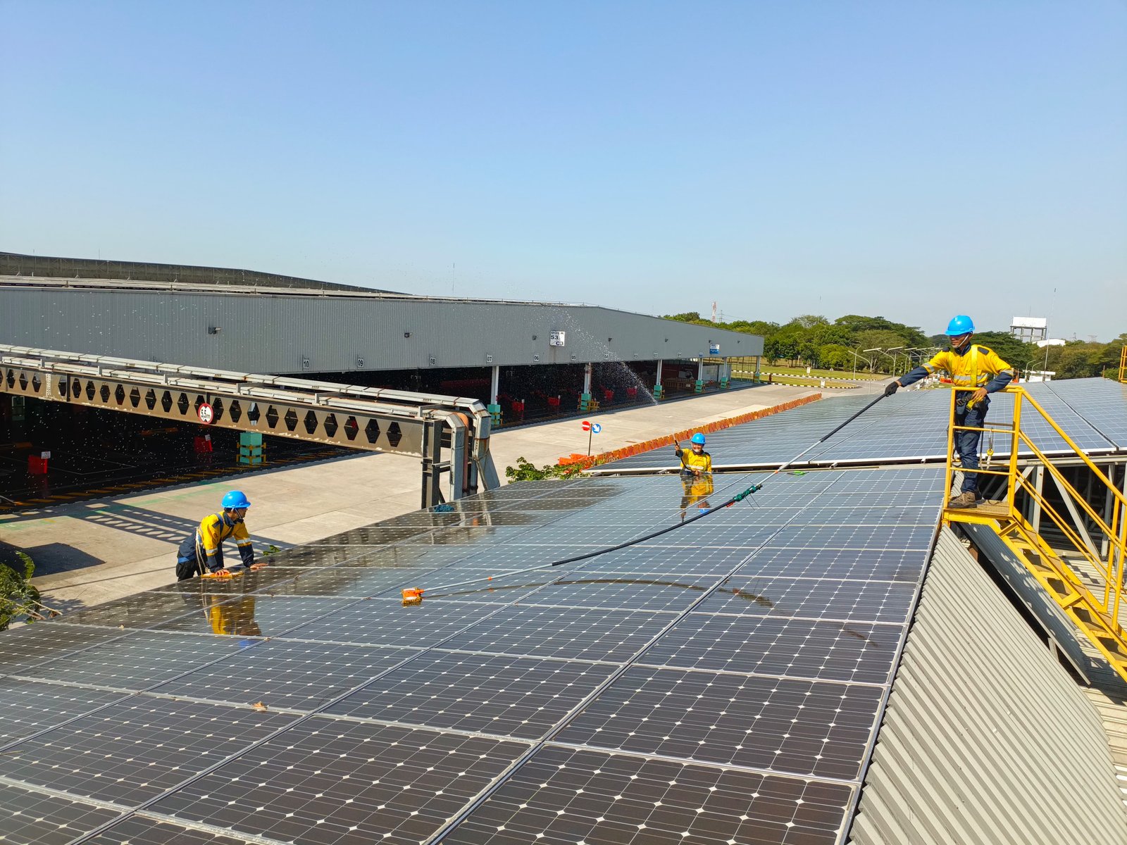 O&M PLTS ON GRID 100 kWp [Karawang]